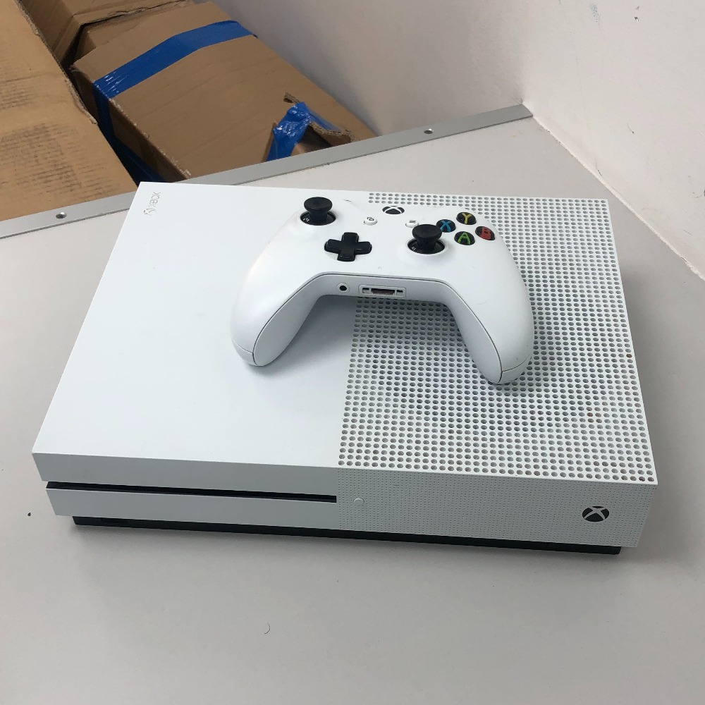 Microsoft Microsoft XBOX One S 1TB Console White With Official ...